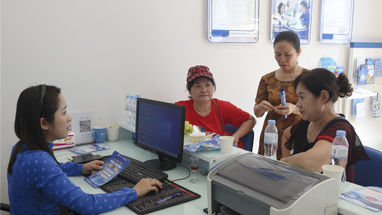 Trung tâm Kinh doanh VNPT Hà Nội khai trương cửa hàng giao dịch tại Vinhome Ocean Park